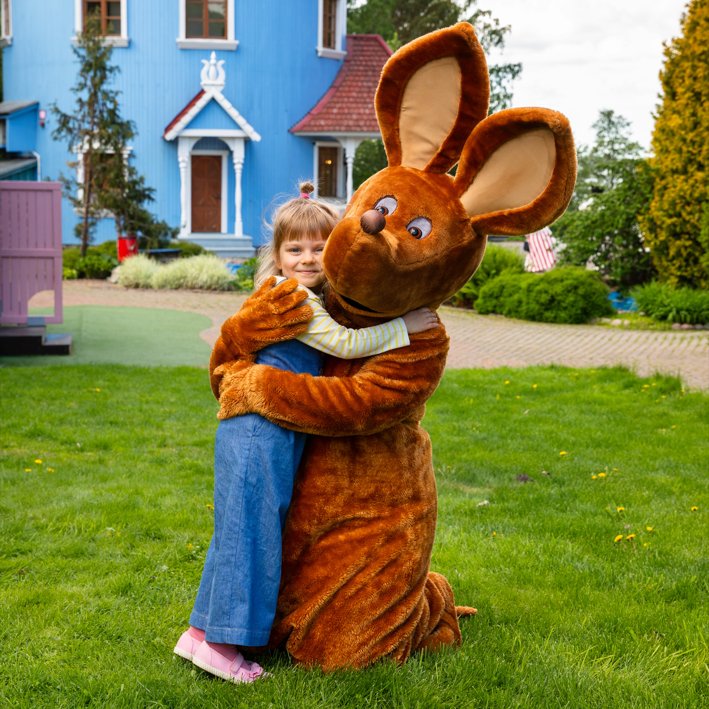 Front page - Muumimaailma